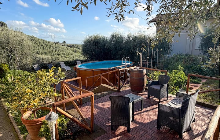 Pet Friendly Home In Larciano With Swimming Pool - Vinci