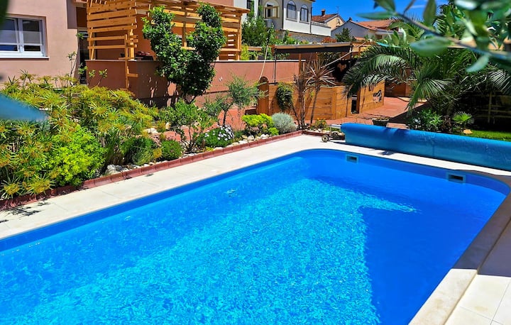 Amazing Apartment In Medulin With Swimming Pool - Medulin