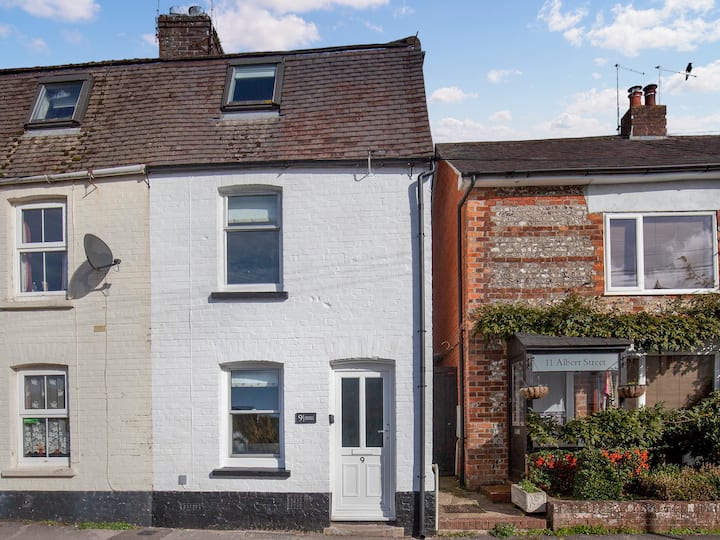 Alberts Cottage - Blandford Forum