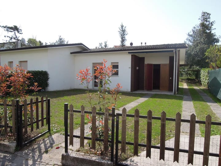 Residenz Villa Degli Aceri Vierzimmer-wohnung Tipo - Caorle