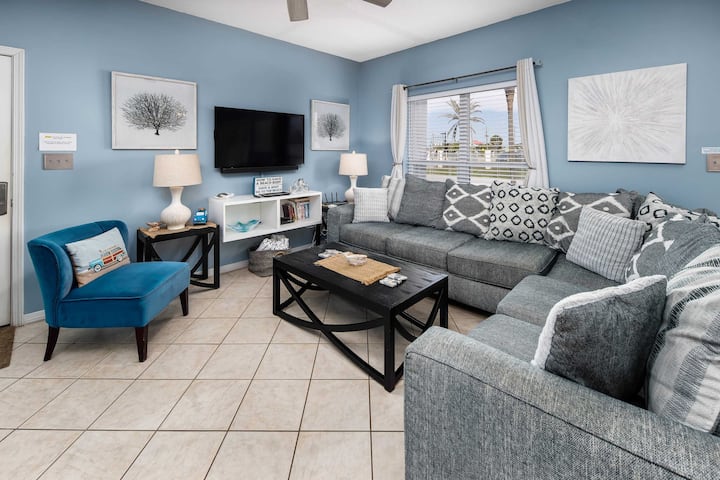 Sunset Cottages 5a, Pet Friendly, Free Beach Setup - Okaloosa Island, FL