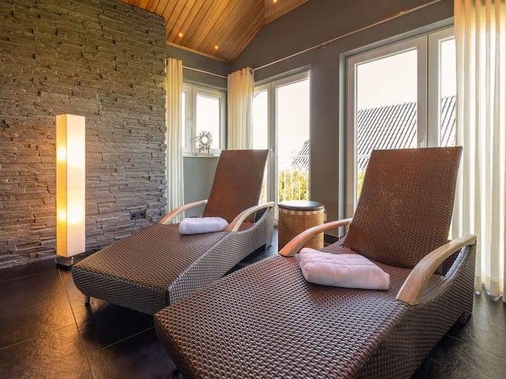 Ferienhaus Rubin Modernes Ferienhaus Mit 3 Schlaf - Glowe