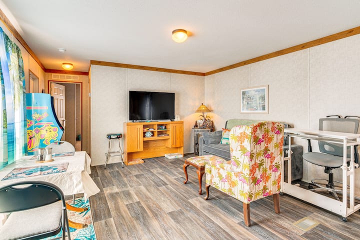 Quiet Punta Gorda Oasis W/ Tropical Charm - Punta Gorda, FL