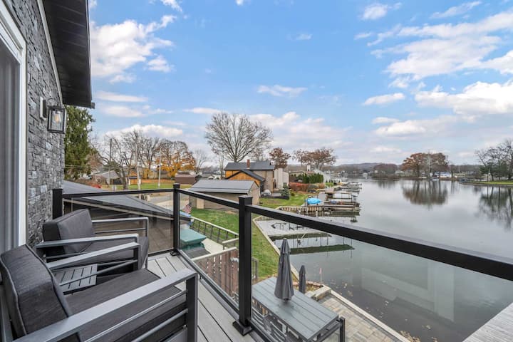 Plx Spring And Summer Getaways!  : 3br Lakefront S - Portage Lakes, OH