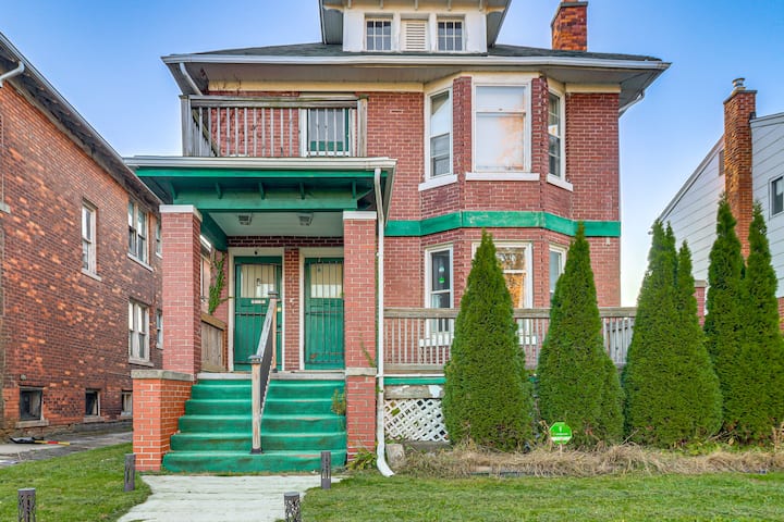 Urban Retreat 1 Mi To Riverfront! Detroit Duplex - Detroit