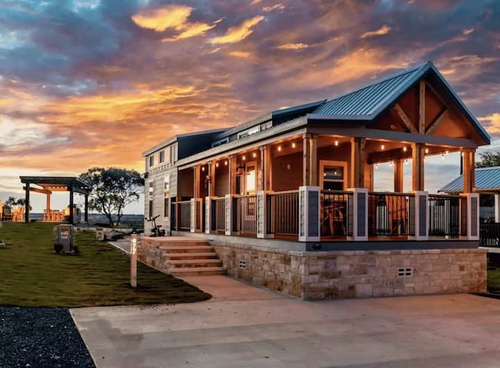 Casita Del Campo - Luckenbach, TX