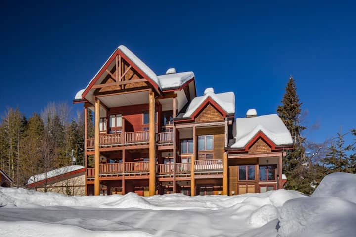 Eagles Nest 2b - Rossland