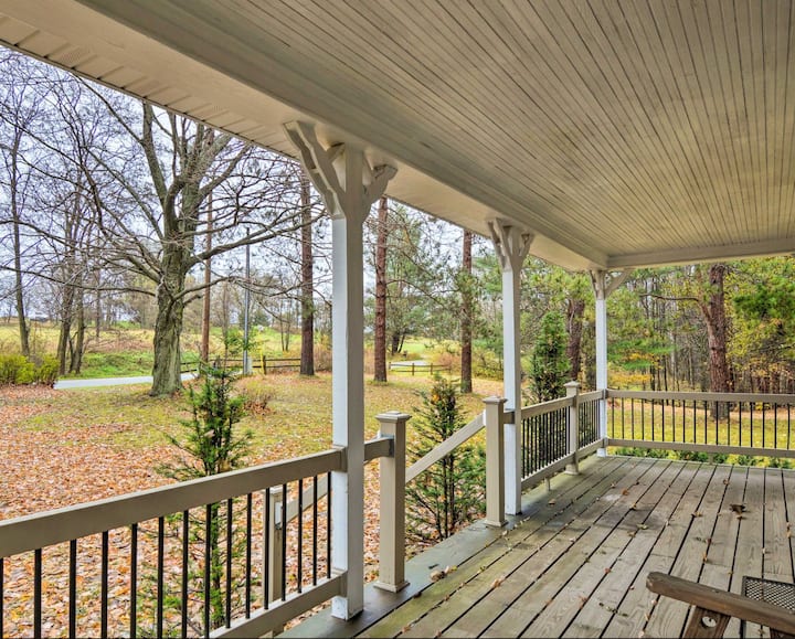 Rose Lake Wilderness Retreat & Xc Ski Cabin - Tustin, MI