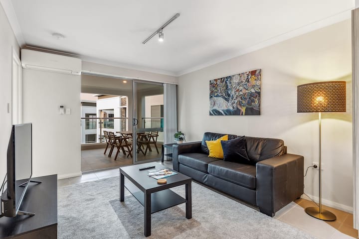 Relaxing 2br Apartment | Free W-ifi And Parking - Perth