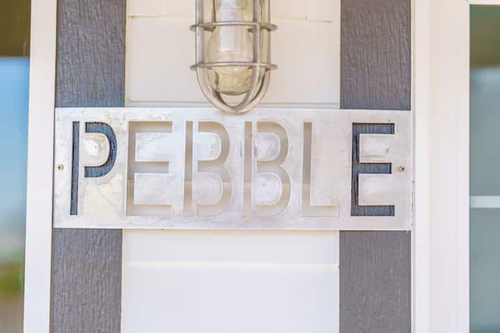 Ocean View House - Pebble King Suite @ Seaview - Crescent City, CA