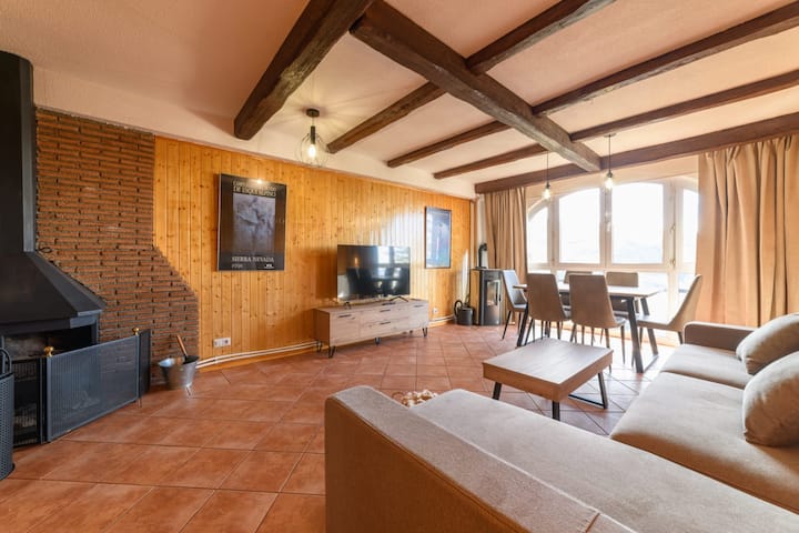 Copos Nevados 2 Bedroom Townhouse With Parking - Sierra Nevada