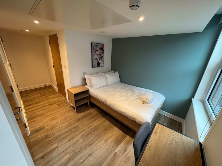 Studio Flat Close To Queen Square - Flat 2a - Bristol