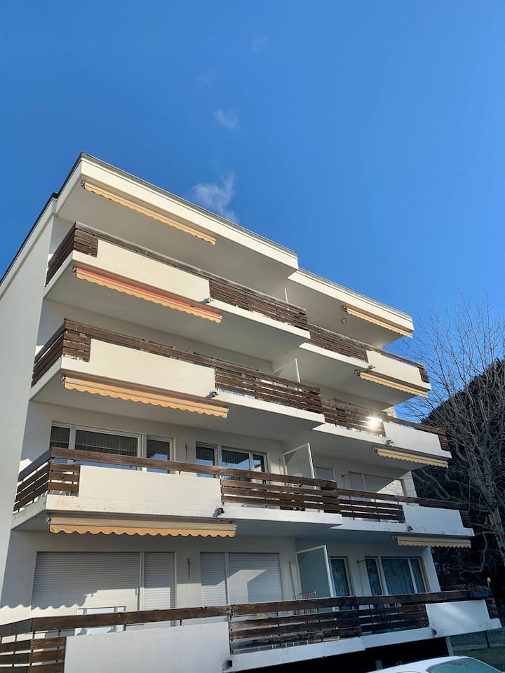 Gondola-side Alpine View Escape - Davos