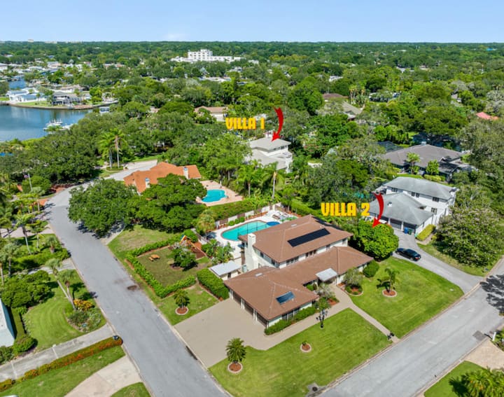 2 Pool Villas — One Block | Gather With 40 Guests! - Tampa Bay, FL