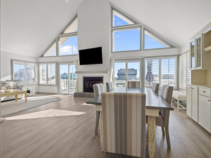 Dune Our Thing | Ocean Views & Private Hot Tub - Emerald Isle, NC