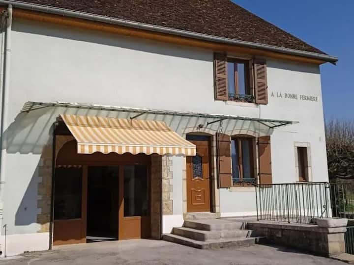 Maison à Nevy-sur-seille - Lons-le-Saunier