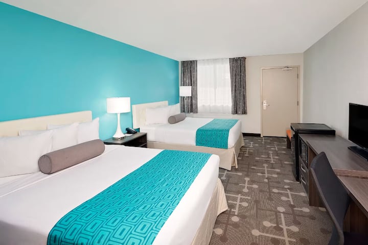 Howard Johnson Florence | 2queens | Near Downtown - Darlington, SC