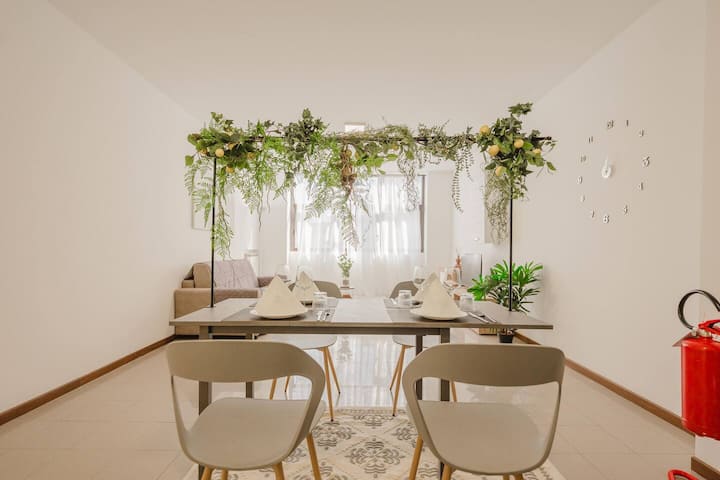 Unico Apt 5 - Free Parking, 400 Mt Dalla Stazione - Mestre