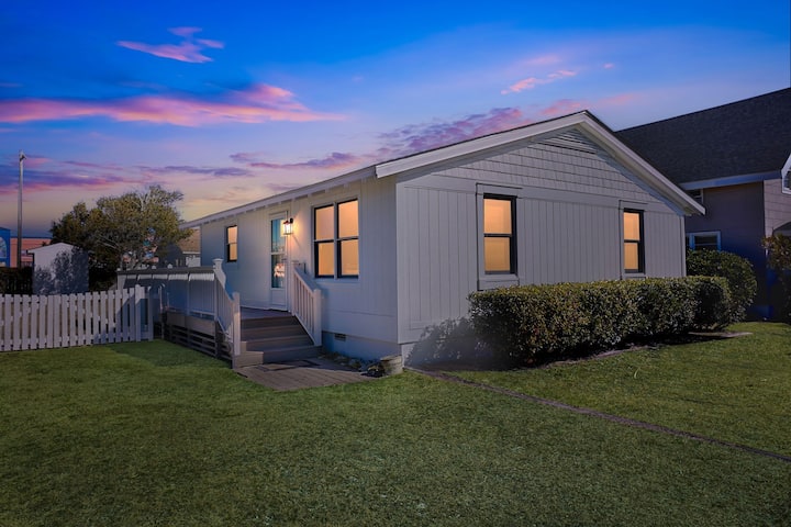Cozy Coastal Escape In Atlantic Beach - Morehead City, NC