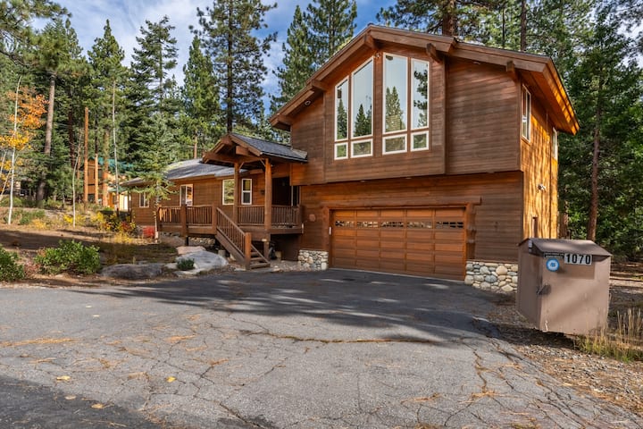 Forest Haven - Private Deck! Forest Views! - Lake Tahoe