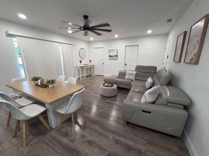 Providence Apartment Upstaris In Lakeland - Lakeland, FL