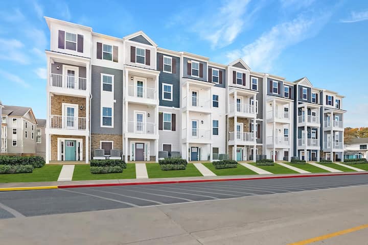 New Construction Th Game Room Grill Bikes - Maryland Beach, MD