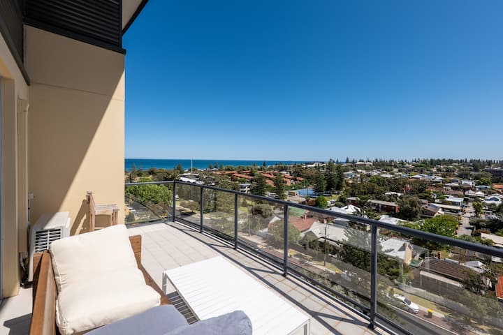Ocean Heights – Between River And Sea - Fremantle