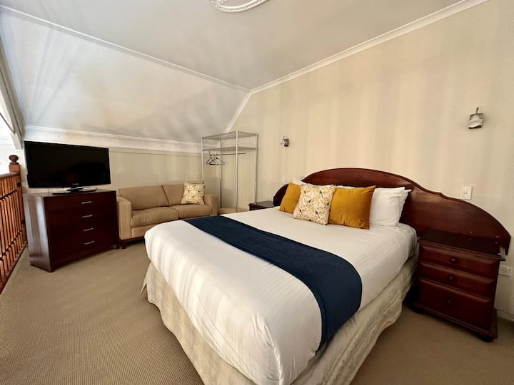 Charlesworth On The Park- 1 Bedroom Apartment - Glen Innes