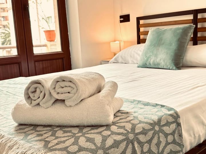 Villa Olas Y Llamas. Ciudad, Mar Y Naturaleza. - Santander