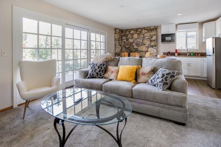 ‼️Cozy 1br House W/ Mountain View In Simi Valley - Simi Valley, CA