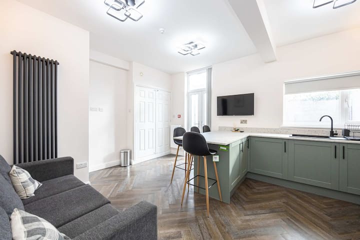 The Grove House- Close To City Centre- Mri & Unive - Manchester