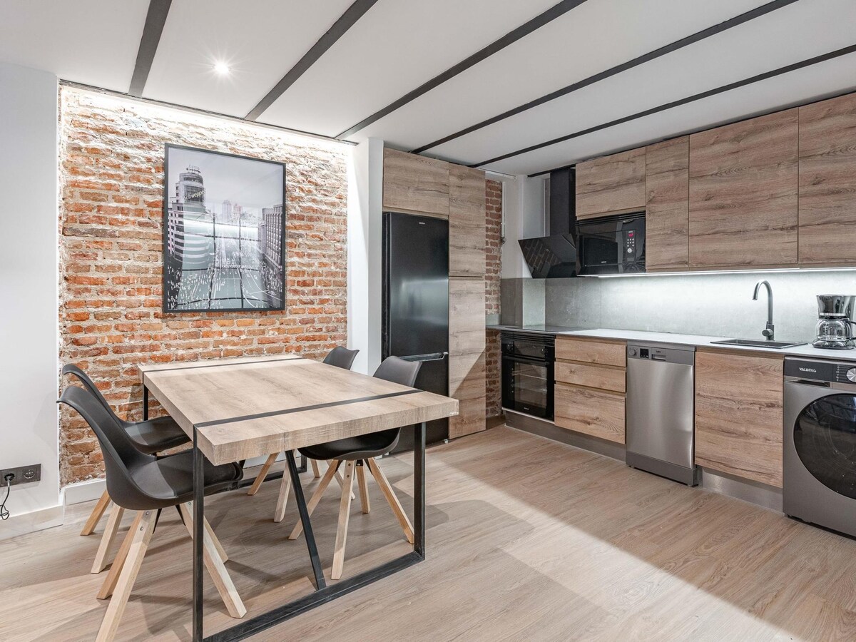 Deluxe Prosperidad Apartment - Airbnb