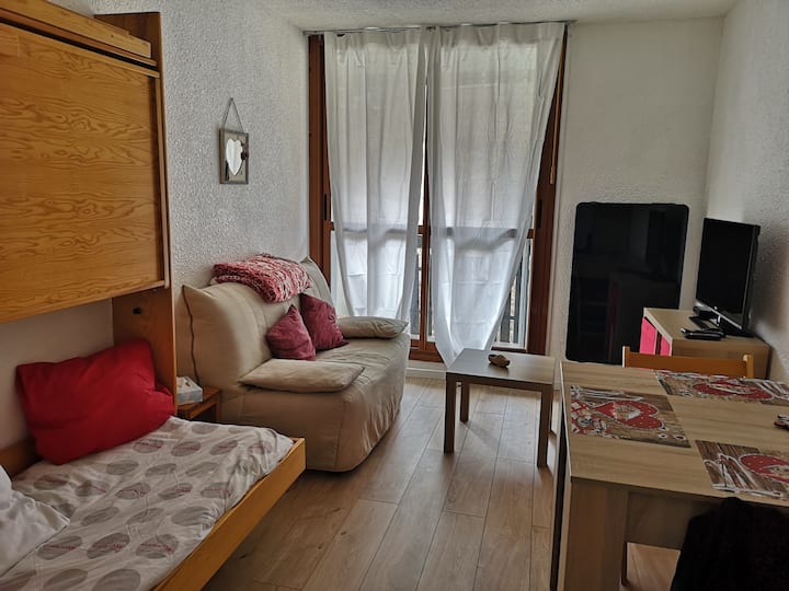 Studio Cosy Avec Terrasse à Allos, 20 M². - コルマール