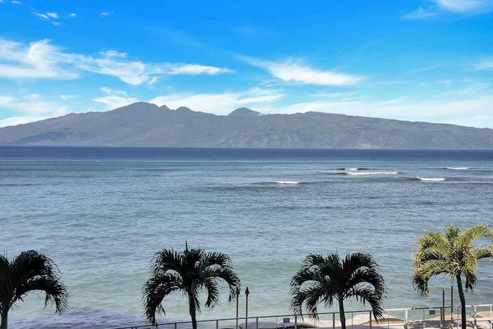 New Listing Oceanfront Two-bedroom With Sunset Vie - Hawaii