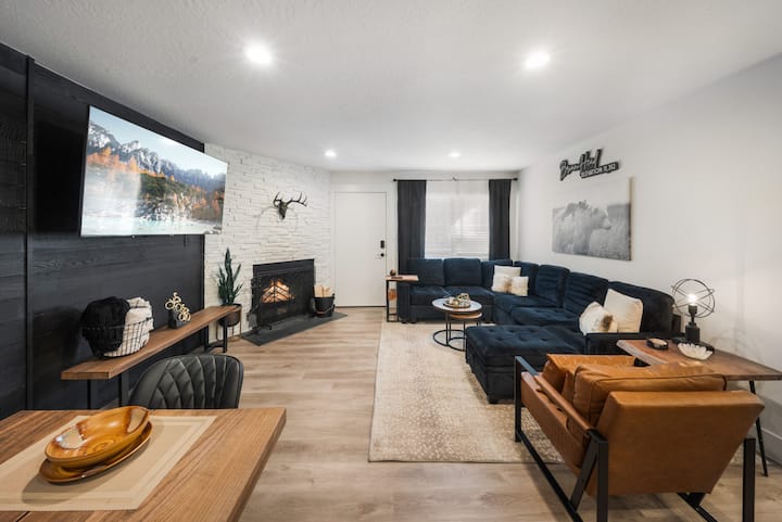 New! Ski, Sauna, Jacuzzi, Nintendo, Game Room - Brian Head, UT