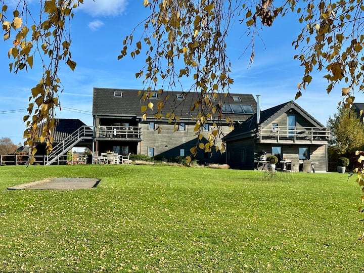 Appartement De Charme Avec Vue Imprenable - Houffalize