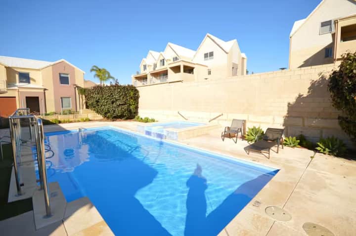 Serenity By The Sea - Mandurah