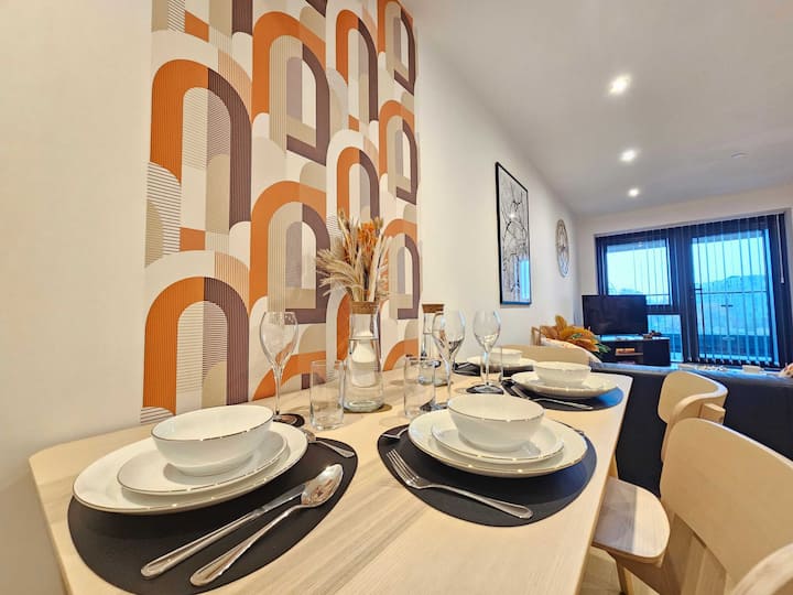 City Center, Modern Apartment With Terrace, Wi-fi - Leeds