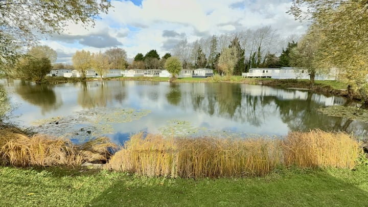 Kingfisher Lodge, Hoburne Cotswold - South Cerney