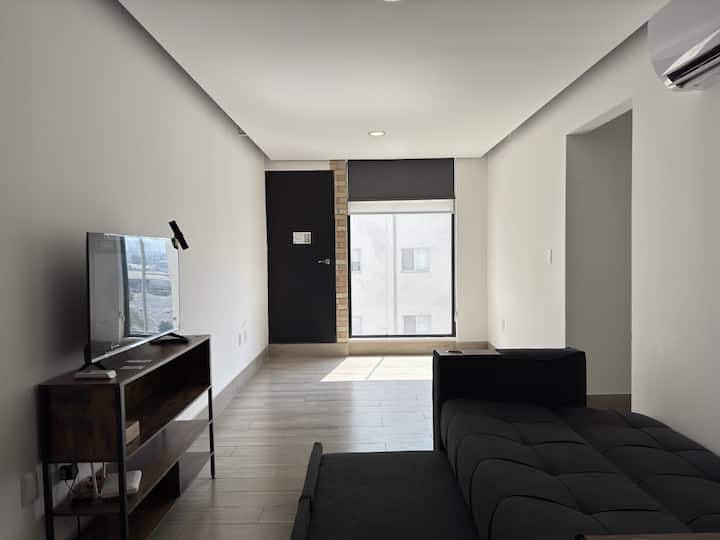 Moderno Departamento Cerca De Uanl Y Ternium - Monterrey