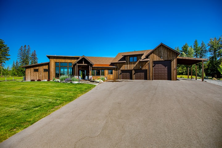 Sit A Spell Ranch - Whitefish, MT