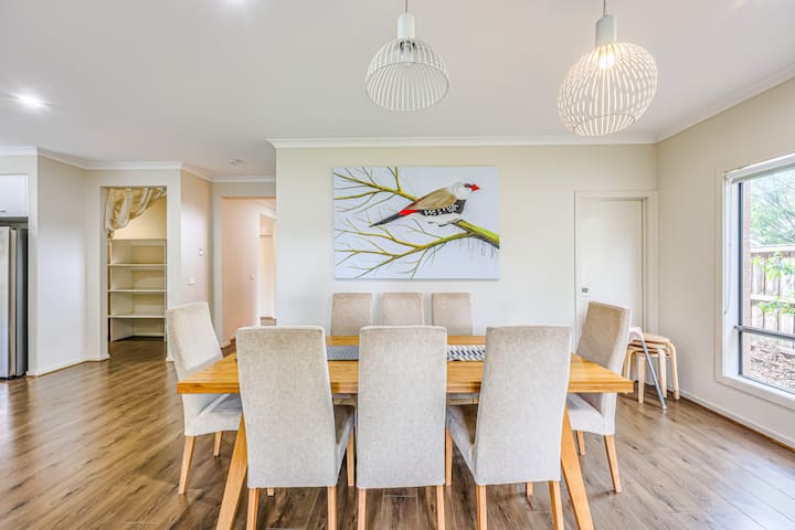 Stayau Homely House For Big Group At Pakenham - Victoria, Australia