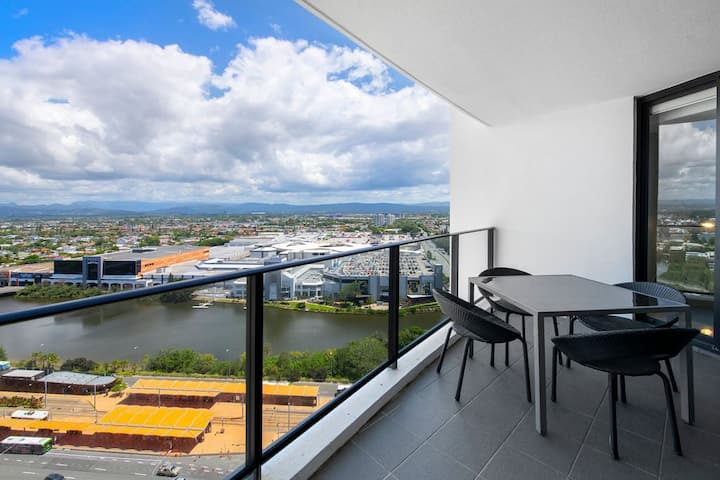 City & Hinterland Views - 1br In Sierra Broadbeach - Broadbeach