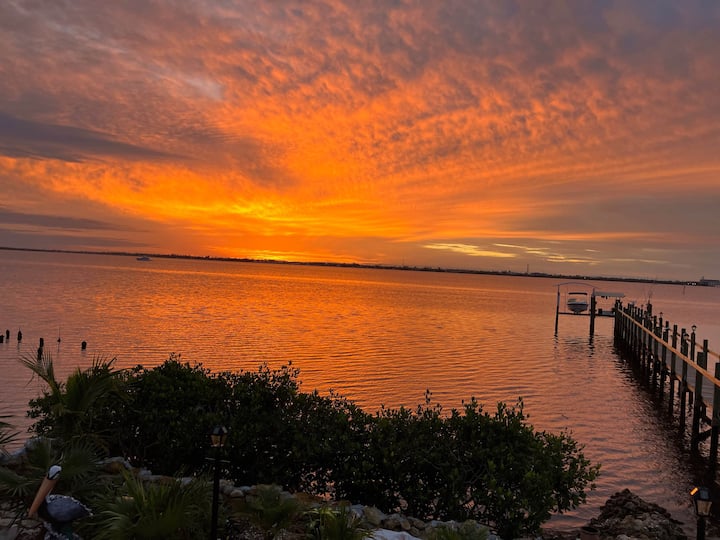 Special Event Retreat 5br 4ba Sleep 16 - Port Charlotte, FL