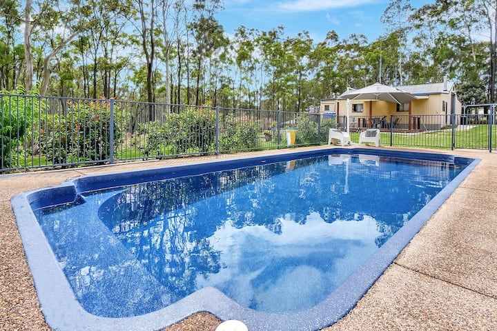 Among The Vines - Branxton