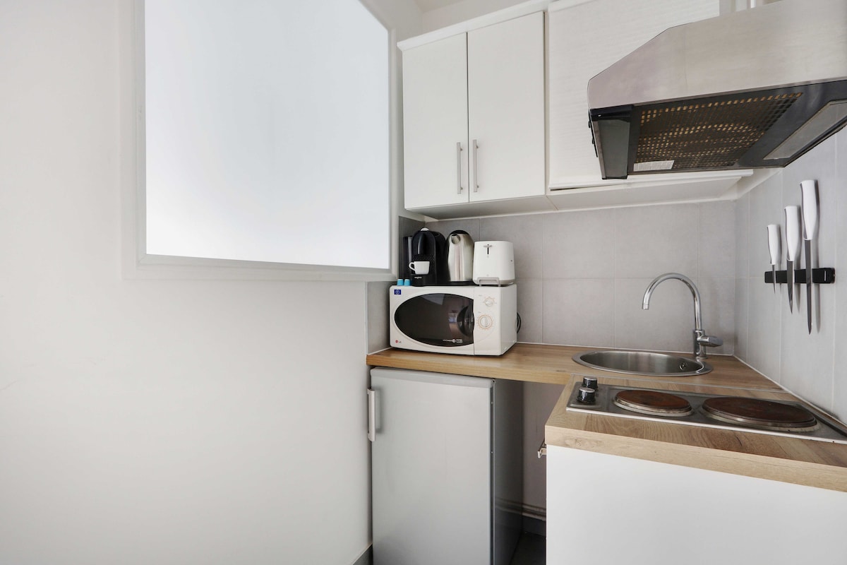 Cosy Studio - 2P - Gare du Nord - Airbnb