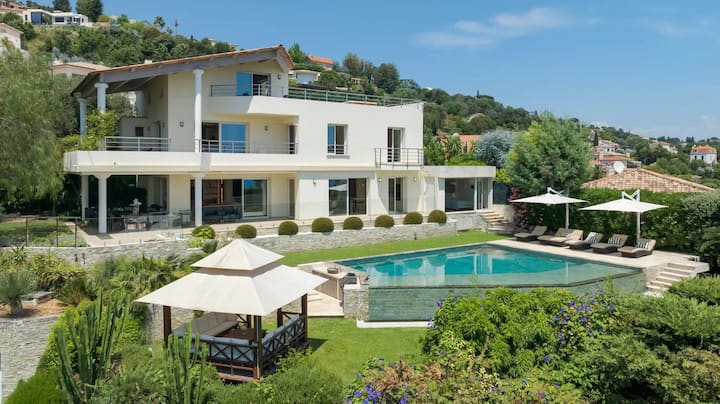 Villa Luxueuse Avec Piscine Et Vue Mer à Vallauris - Cannes