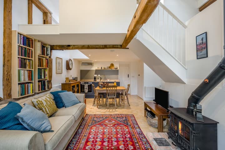 1 Bed In Saxmundham (Oc-f34020) - Saxmundham