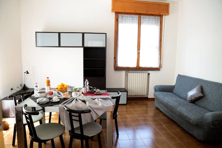 Guest House Emilia - Reggio Emilia