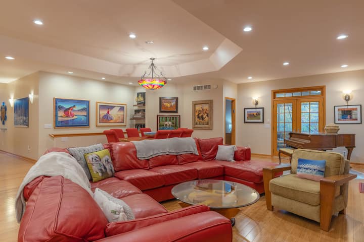 Spacious 4br Home In South Haven Pet Friendly - サウス・ヘブン, MI